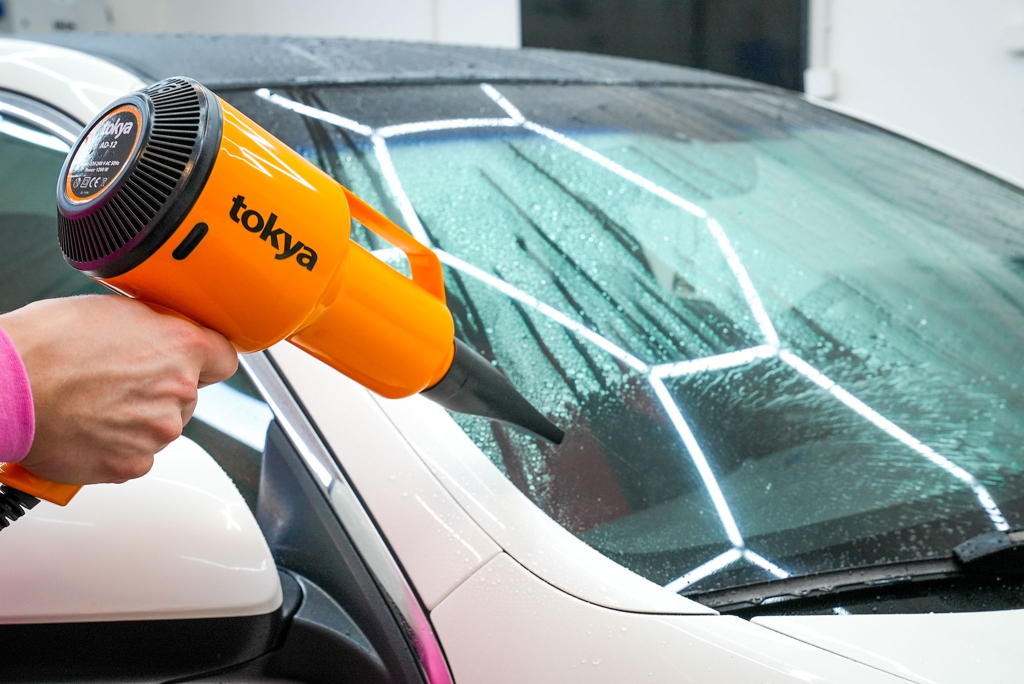 Biltorkar - det snabbaste, smidigaste och säkraste sättet att torka bilen