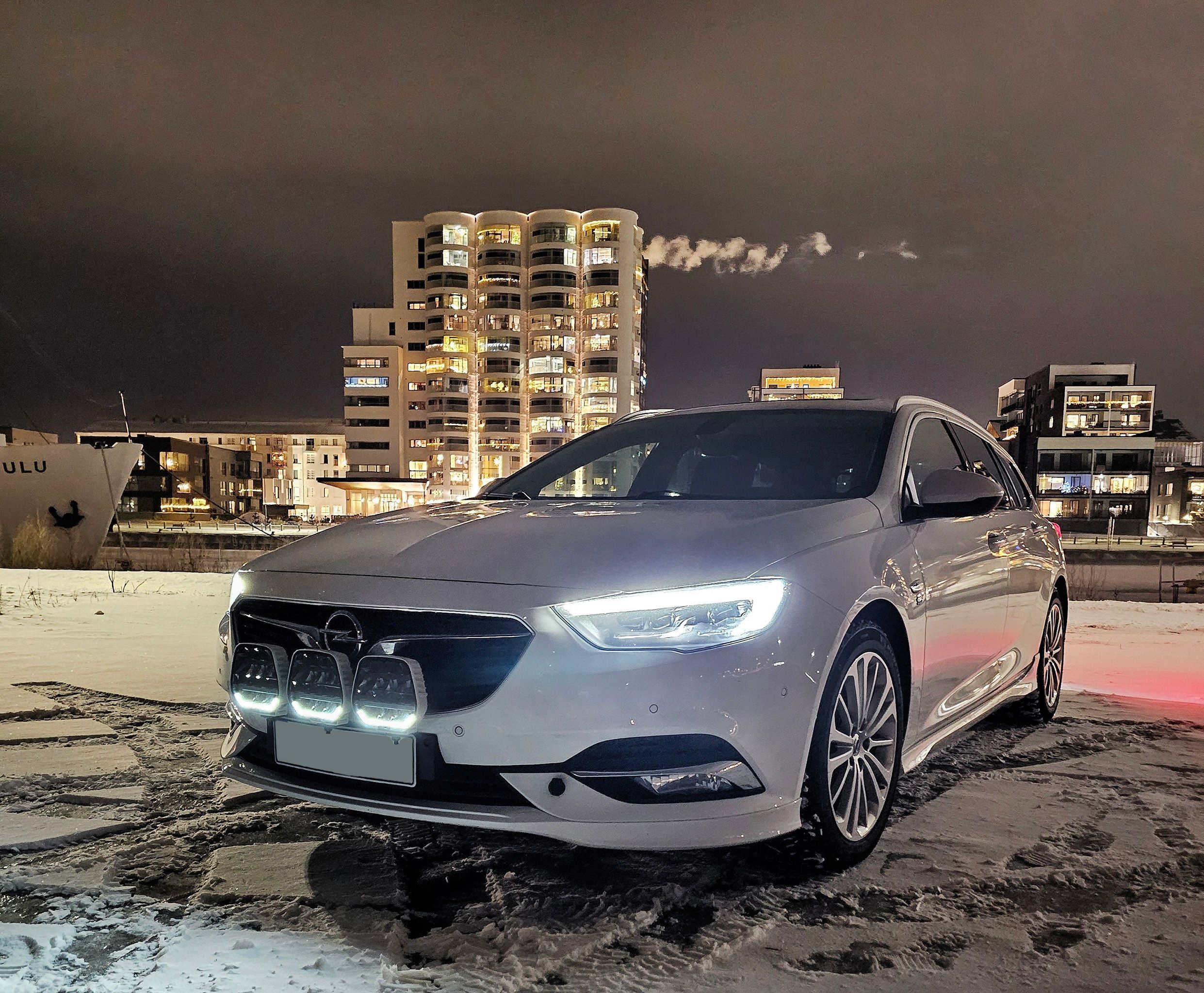 OPEL - Auxiliary light installations